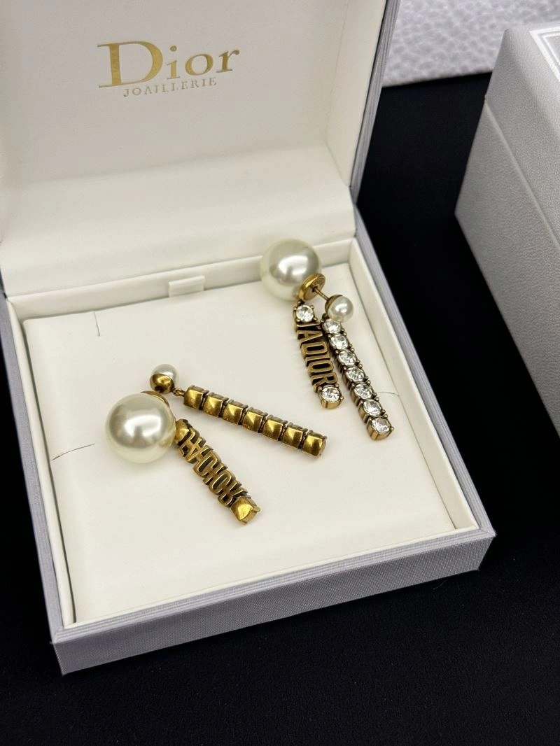 Value-priced Christian Dior Earrings