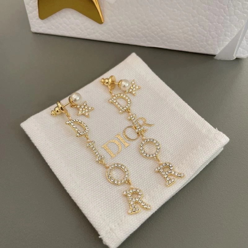 Low-cost Christian Dior Earrings