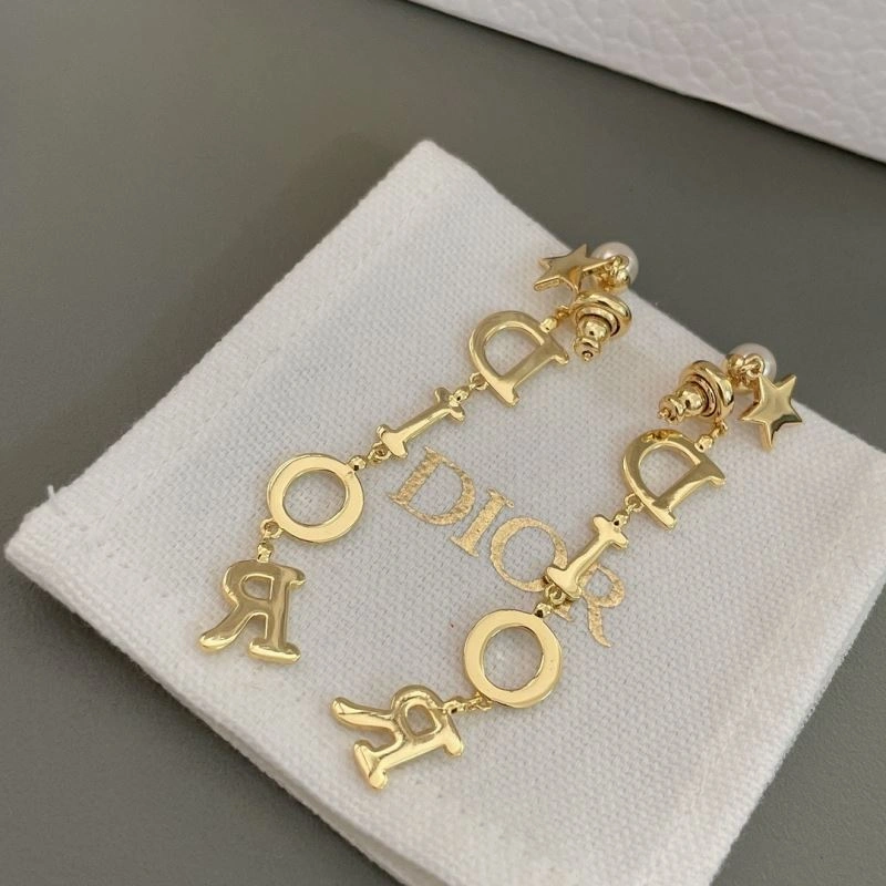 Low-cost Christian Dior Earrings