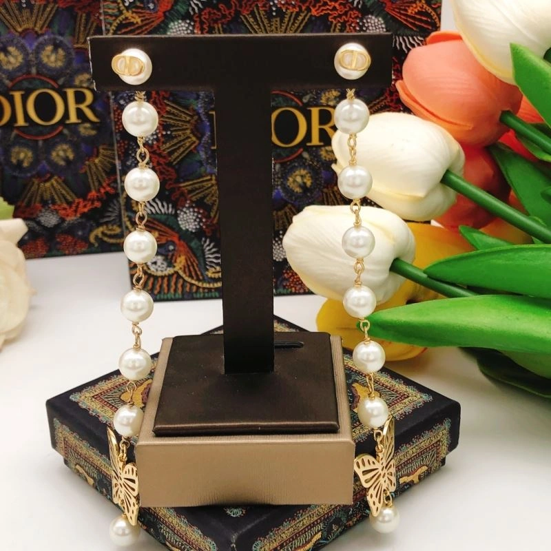 Reasonably priced Christian Dior Earrings