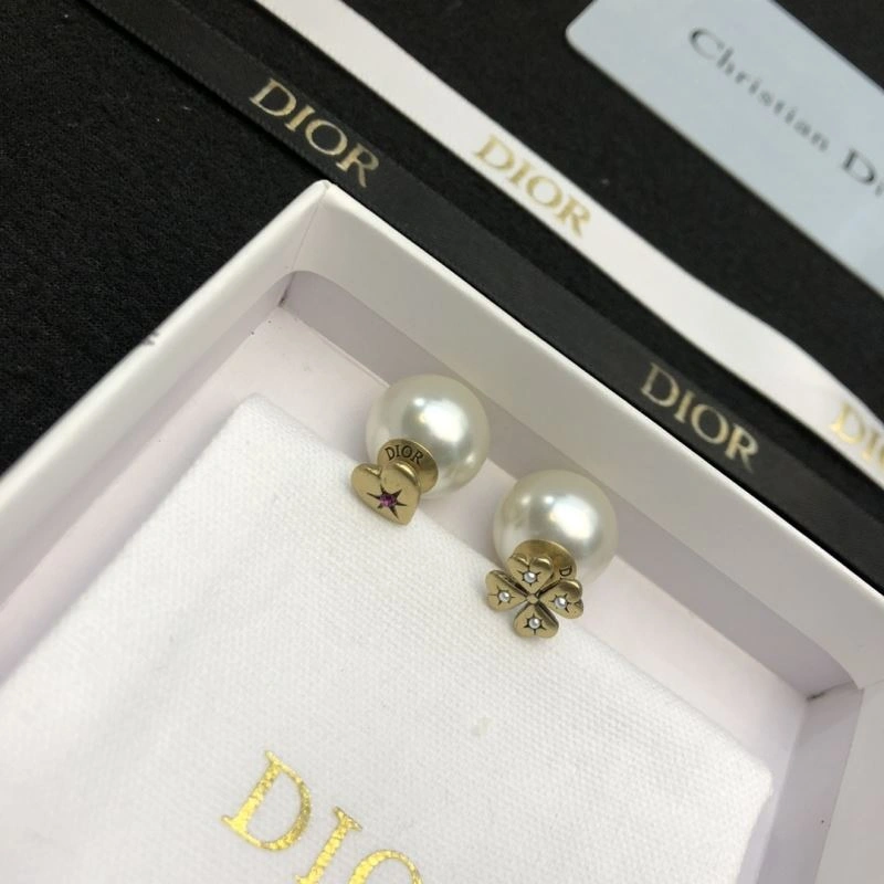 Inexpensive Christian Dior Earrings