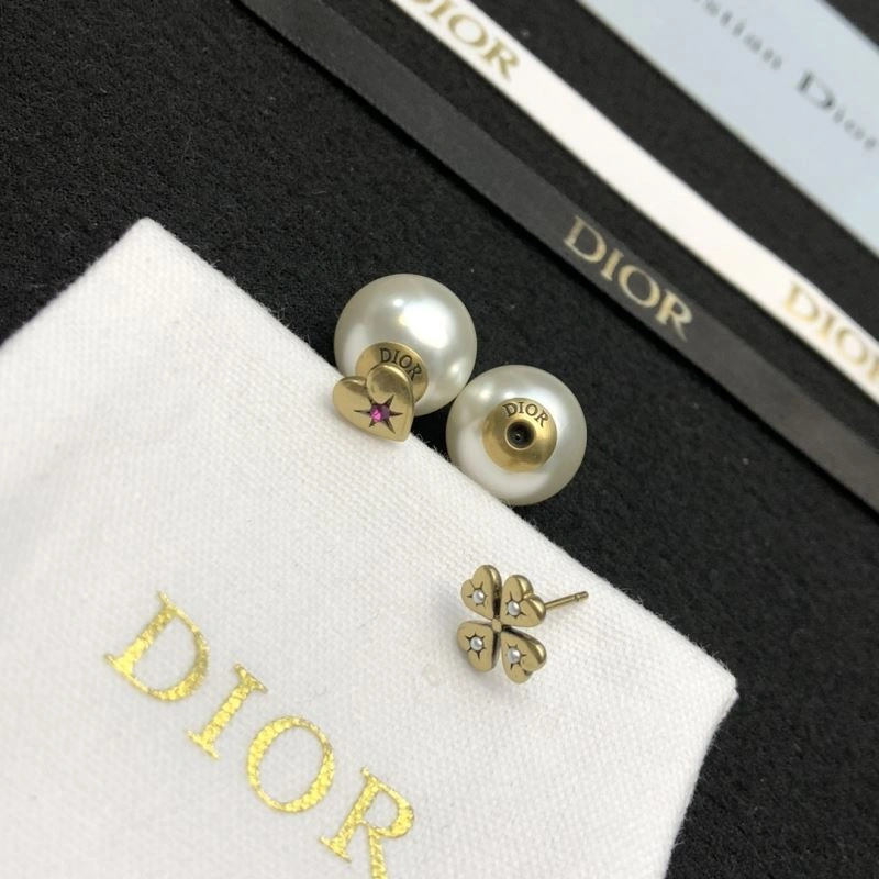 Inexpensive Christian Dior Earrings