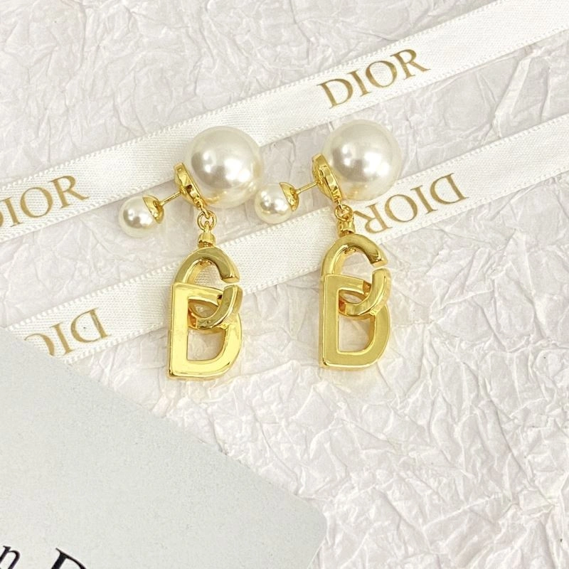 Reasonably priced Christian Dior Earrings