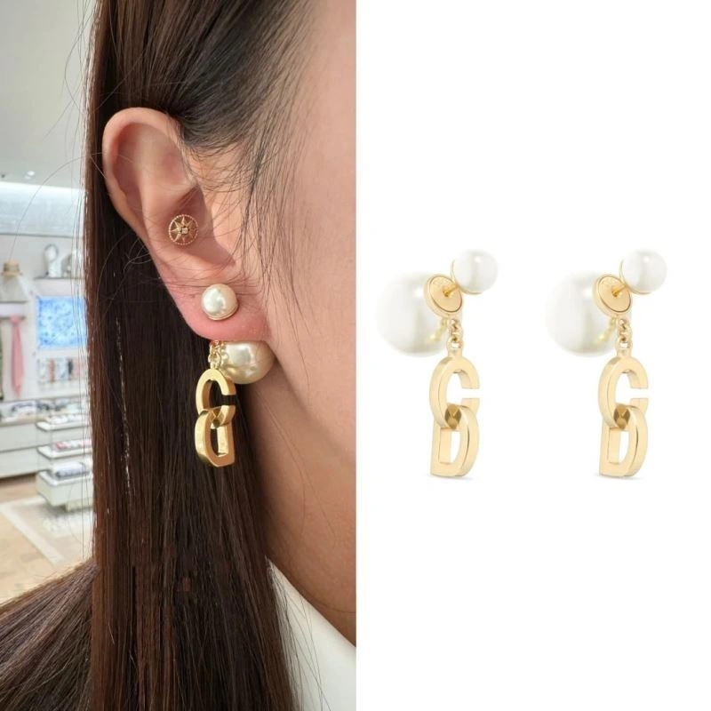 Reasonably priced Christian Dior Earrings