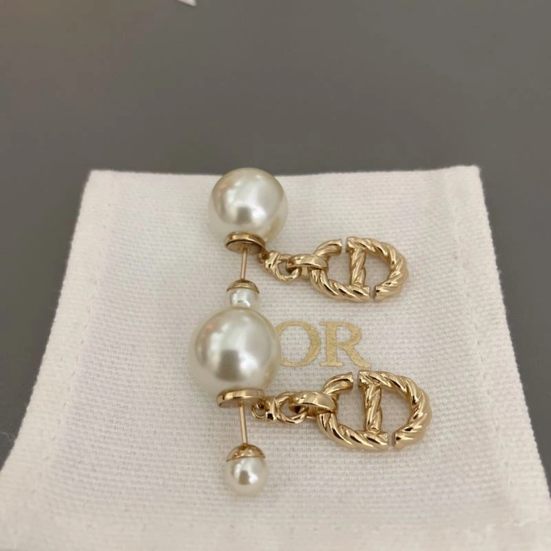 Value-priced Christian Dior Earrings