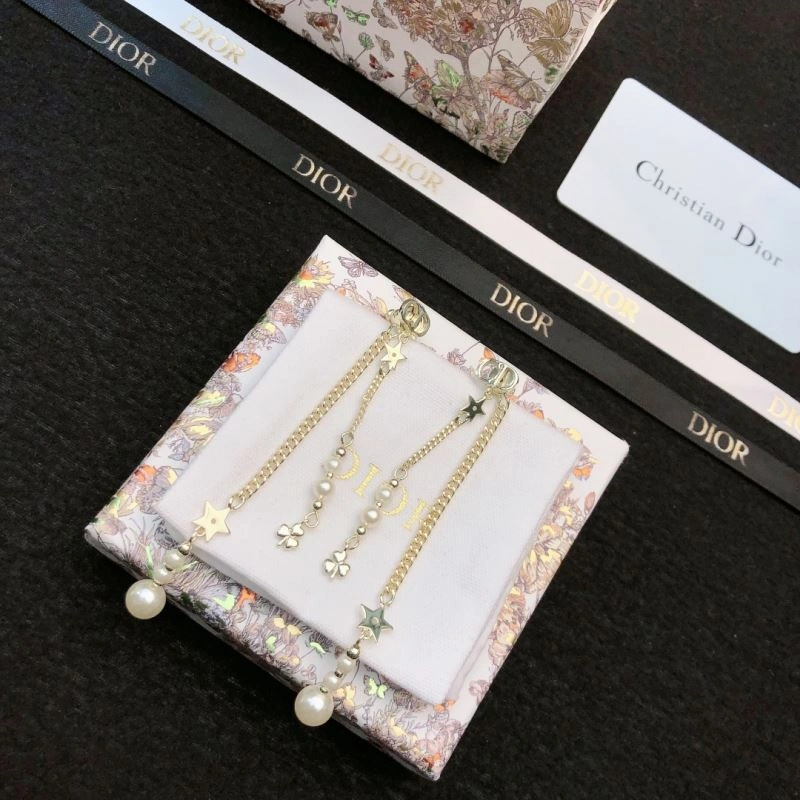 Indistinguishable Christian Dior Earrings