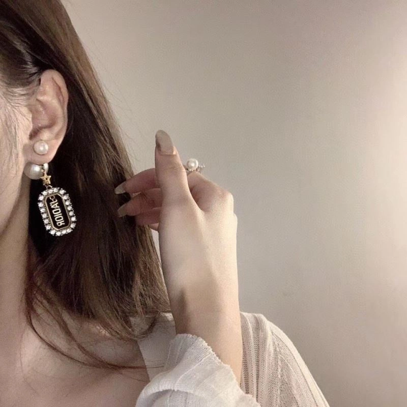 Brand-original Christian Dior Earrings