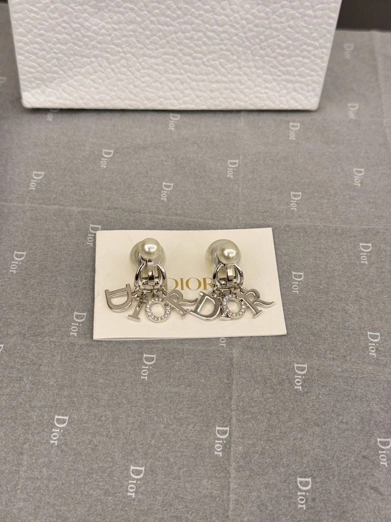 Indistinguishable Christian Dior Earrings