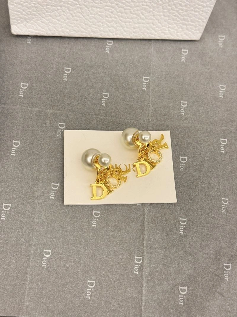Indistinguishable Christian Dior Earrings
