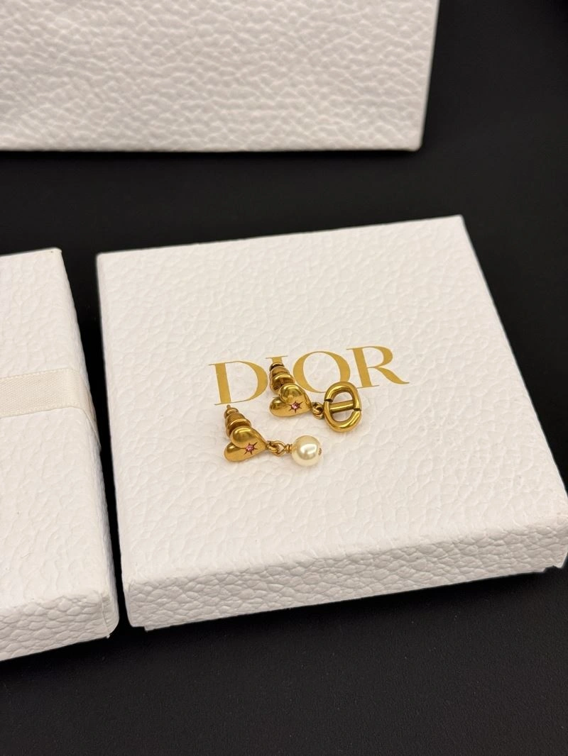 Legit Christian Dior Earrings
