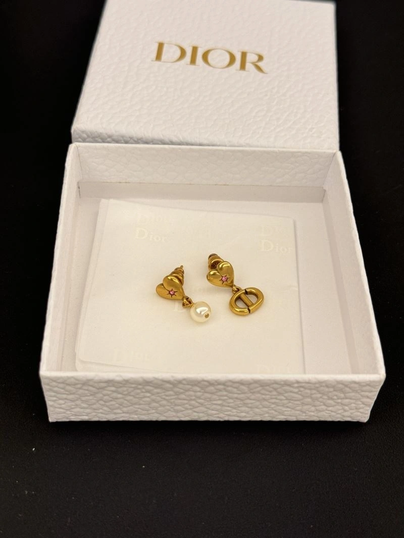 Legit Christian Dior Earrings