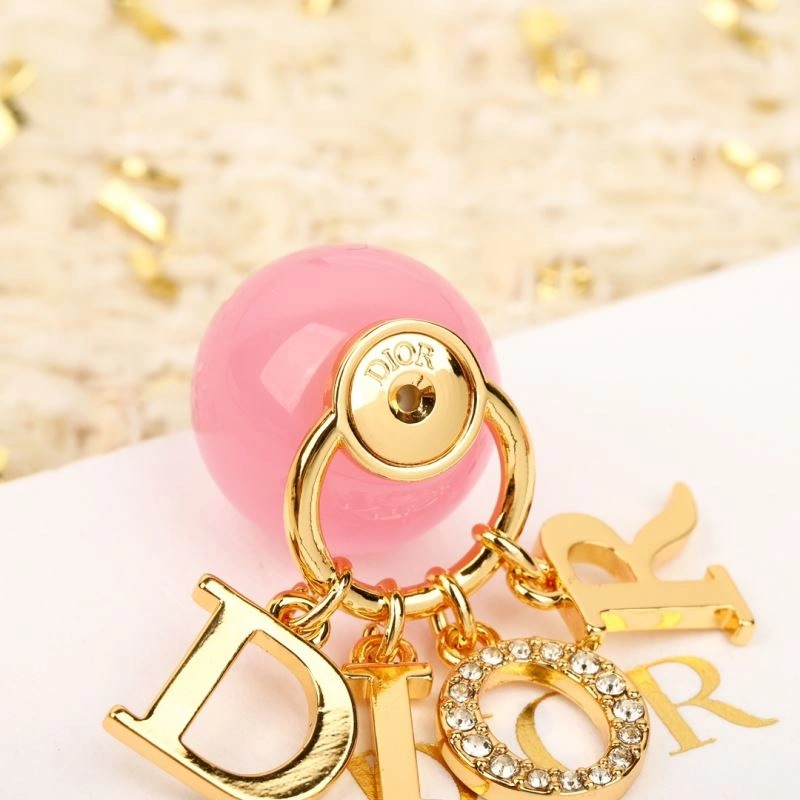 Top match Christian Dior Earrings
