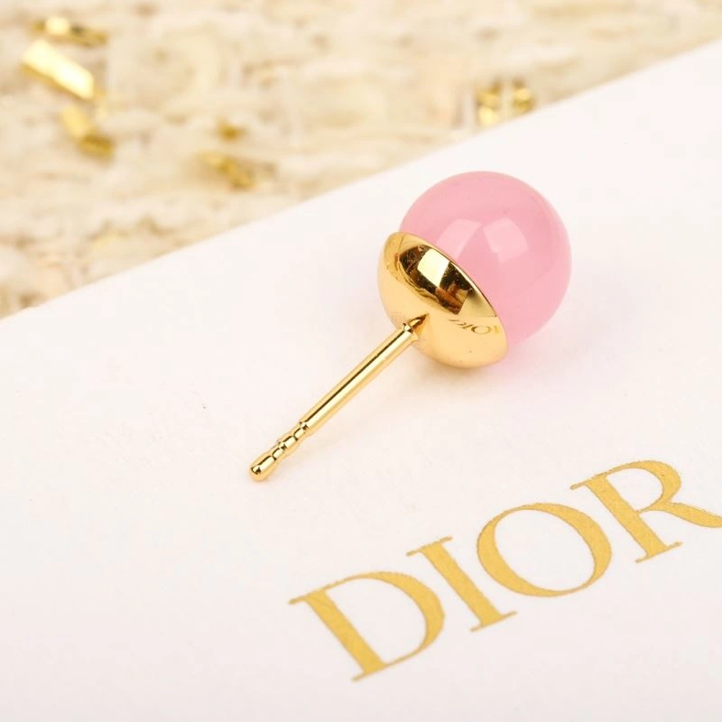 Top match Christian Dior Earrings
