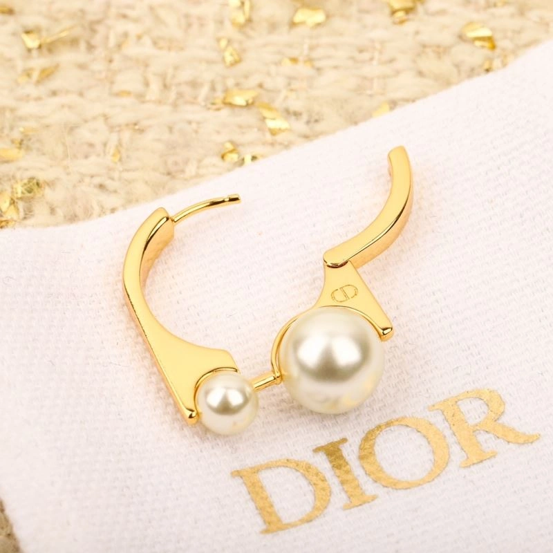 Reasonably priced Christian Dior Earrings