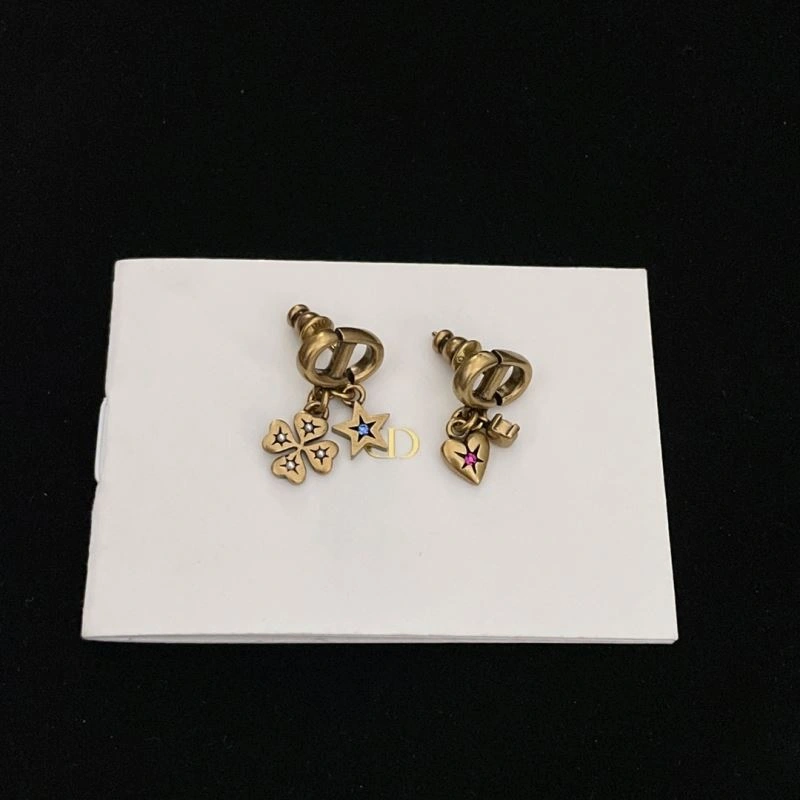 Low-cost Christian Dior Earrings
