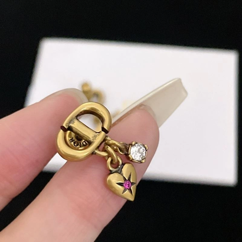 Low-cost Christian Dior Earrings