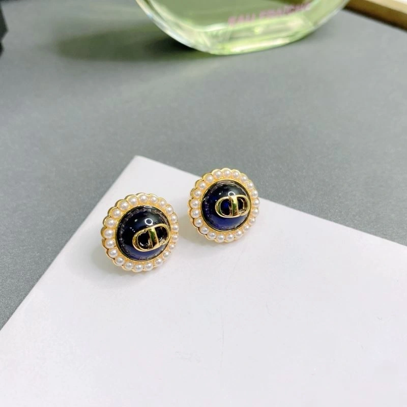 Legit Christian Dior Earrings