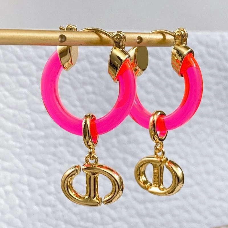 Top match Christian Dior Earrings