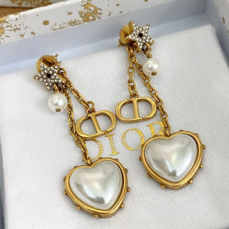 Bargain Christian Dior Earrings