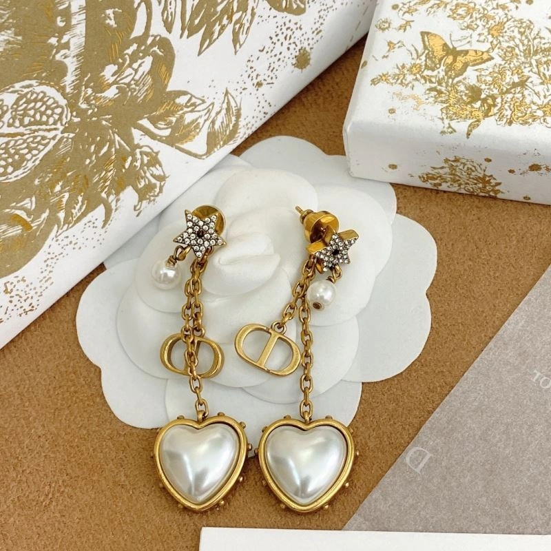 Bargain Christian Dior Earrings