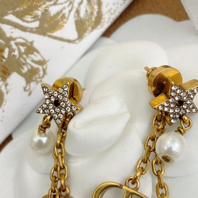 Bargain Christian Dior Earrings