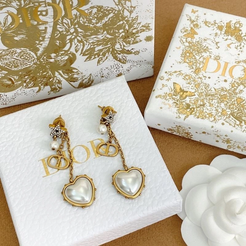 Bargain Christian Dior Earrings