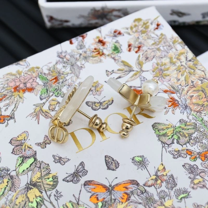 Reasonably priced Christian Dior Earrings