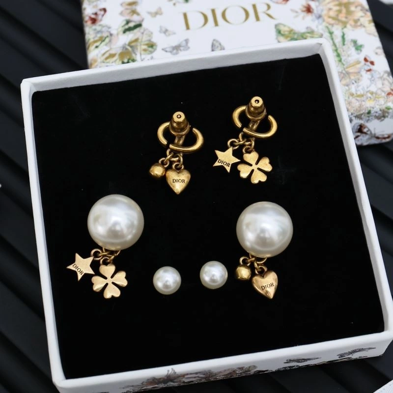 Reasonably priced Christian Dior Earrings