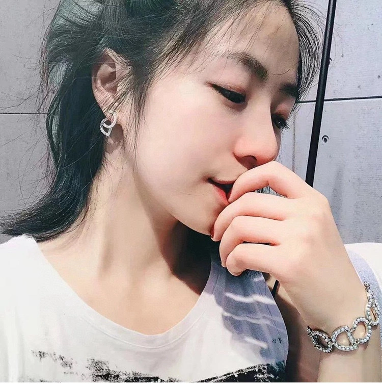 Affordable Christian Dior Earrings