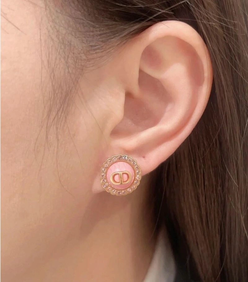 High fidelity Christian Dior Earrings