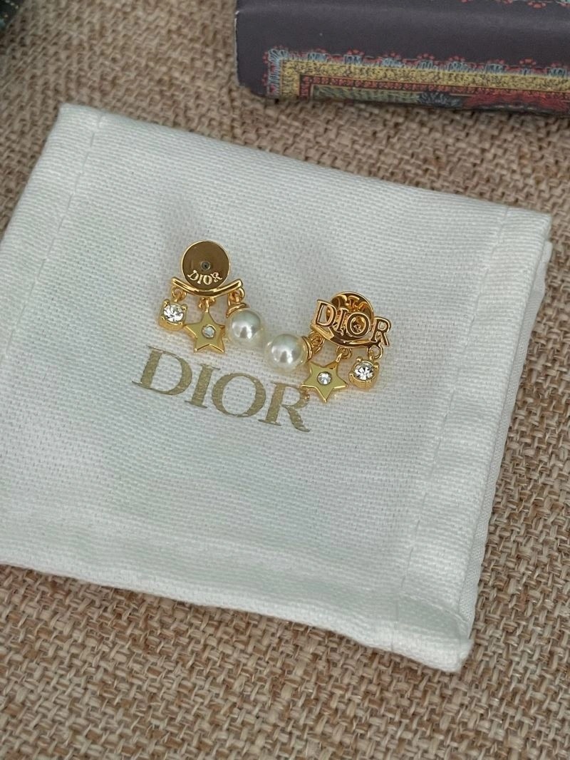 Inexpensive Christian Dior Earrings