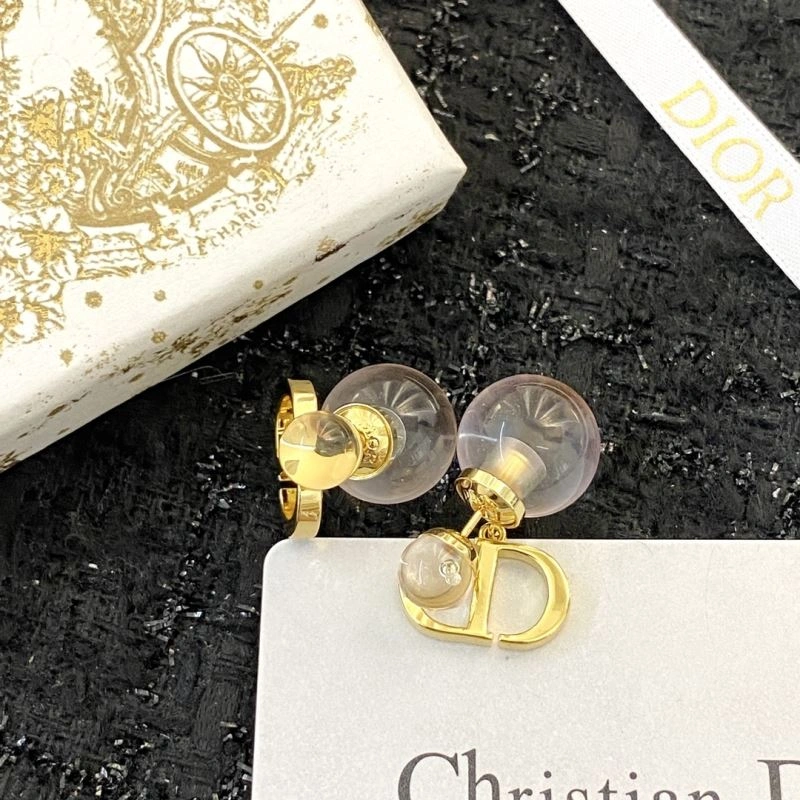Legit Christian Dior Earrings