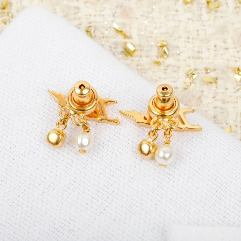 Inexpensive Christian Dior Earrings