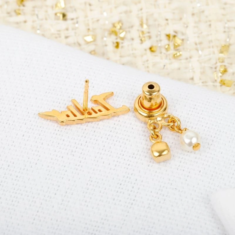 Inexpensive Christian Dior Earrings