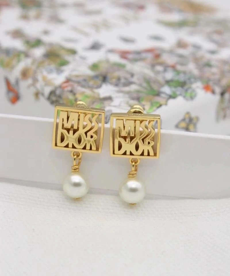 Affordable Christian Dior Earrings