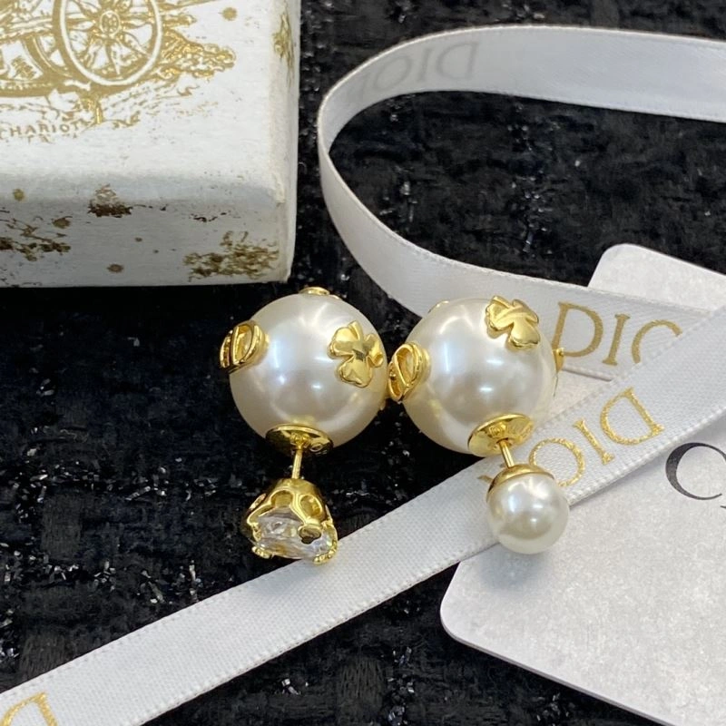 Reasonably priced Christian Dior Earrings