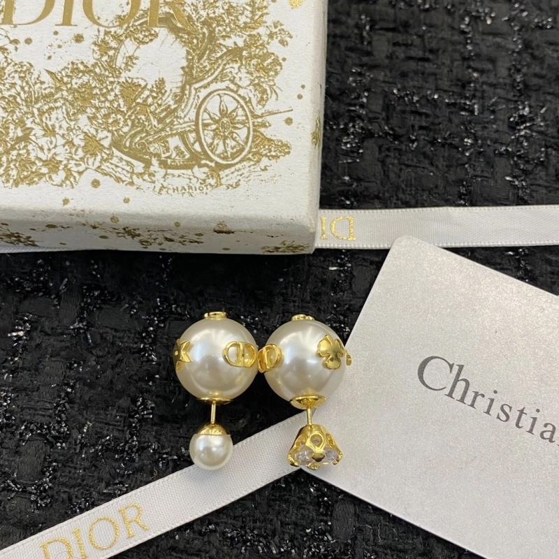 Reasonably priced Christian Dior Earrings