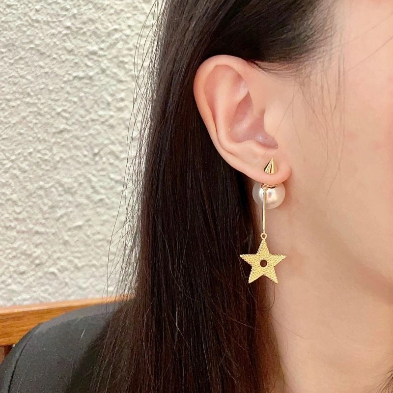 Inexpensive Christian Dior Earrings