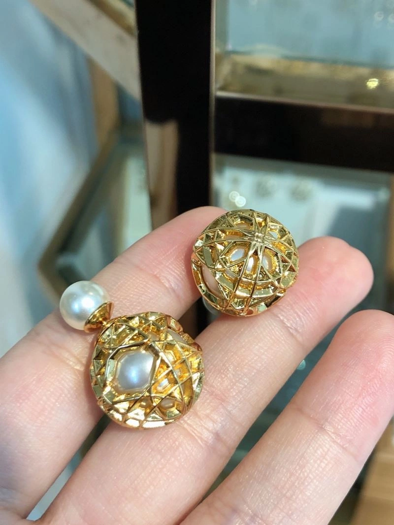Factory-made Christian Dior Earrings