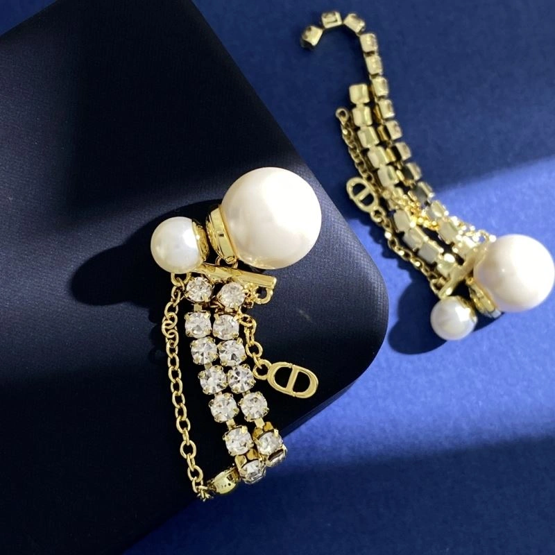 Reasonably priced Christian Dior Earrings