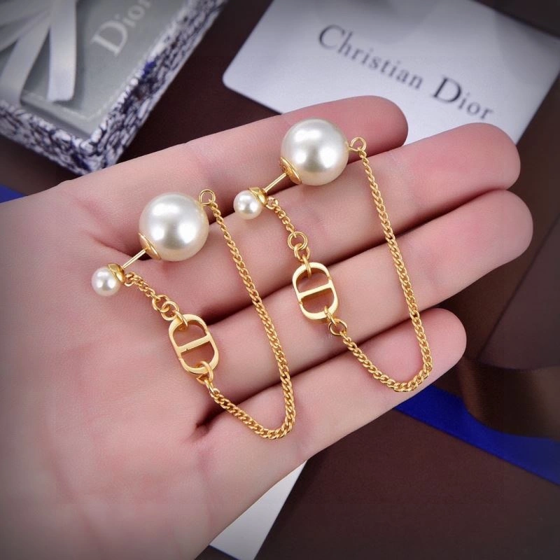 Value-priced Christian Dior Earrings