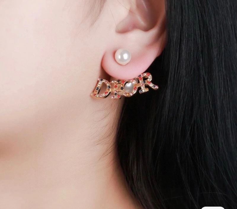 High accuracy Christian Dior Earrings
