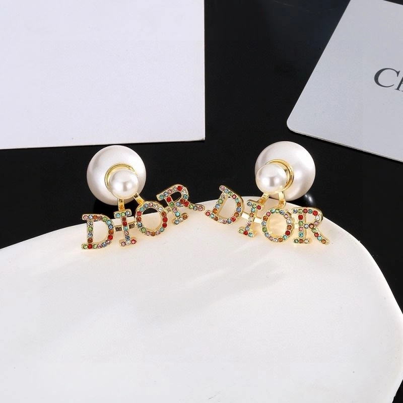 High accuracy Christian Dior Earrings