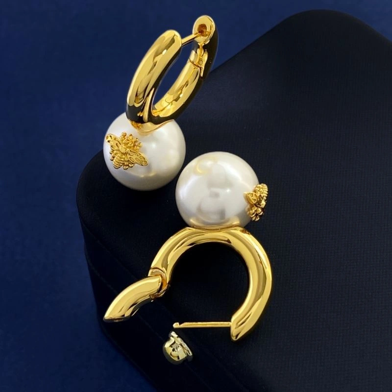 Indistinguishable Christian Dior Earrings