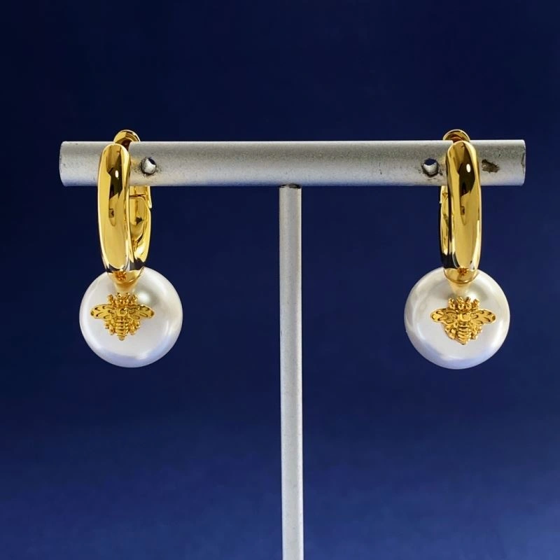 Indistinguishable Christian Dior Earrings