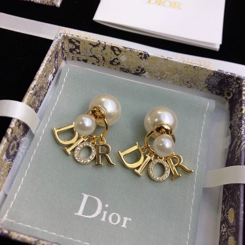 Discounted Christian Dior Earrings