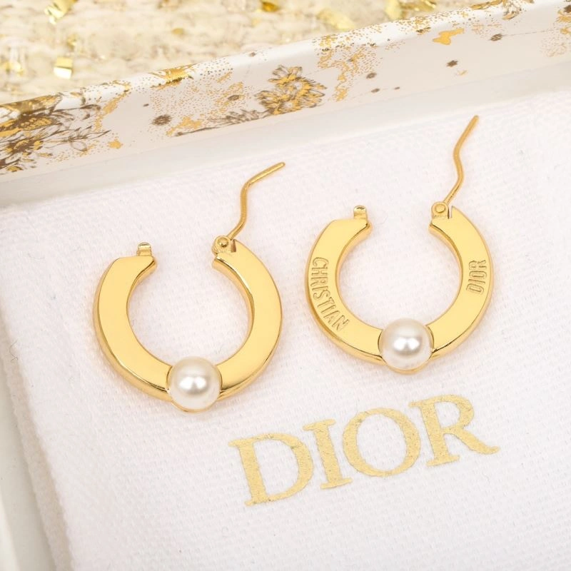 Bargain Christian Dior Earrings