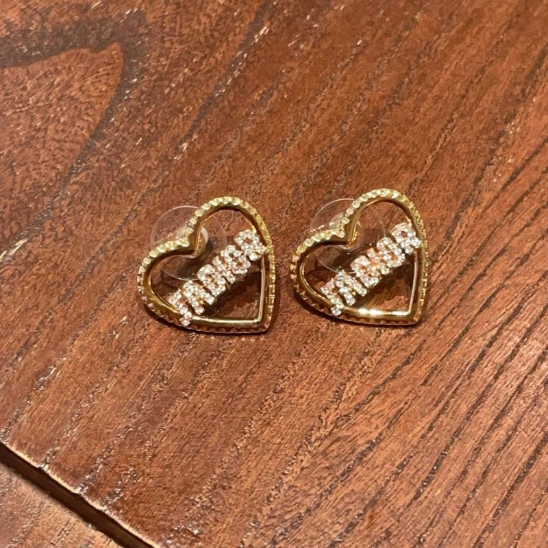 Top match Christian Dior Earrings