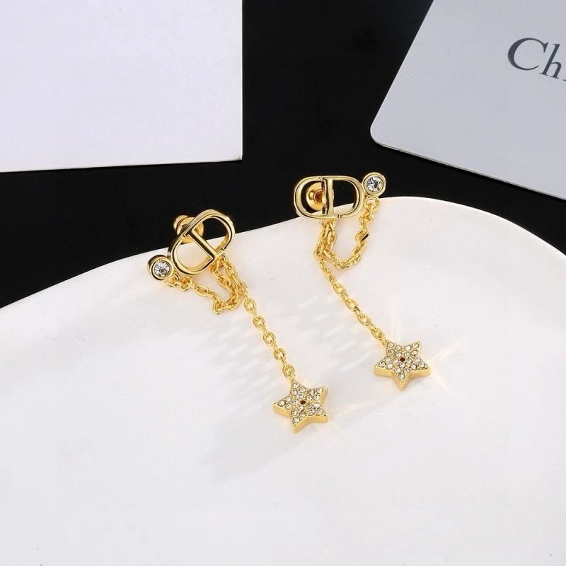 Low-cost Christian Dior Earrings