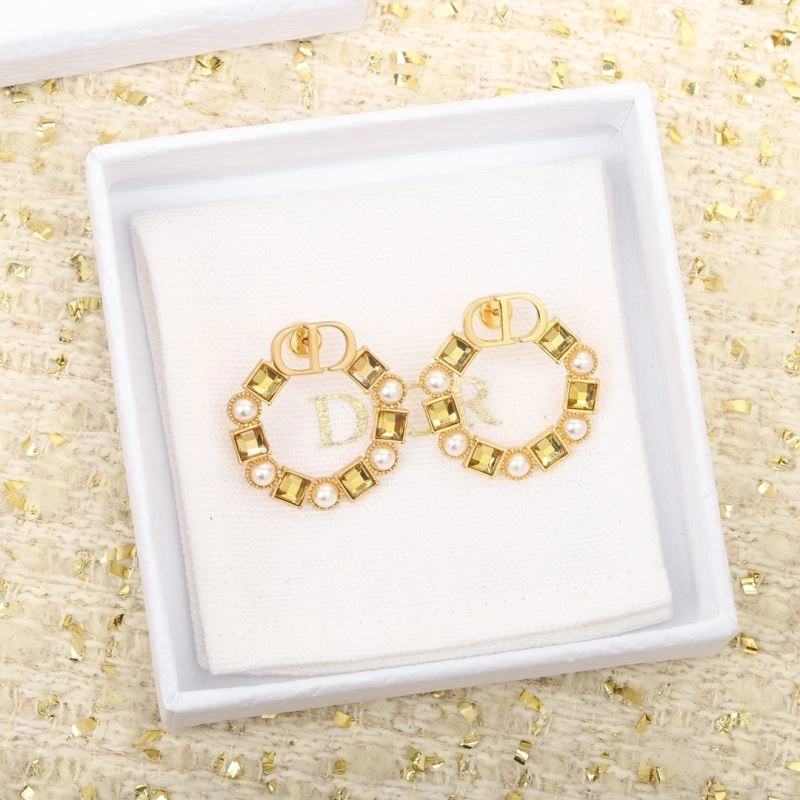 Low-cost Christian Dior Earrings